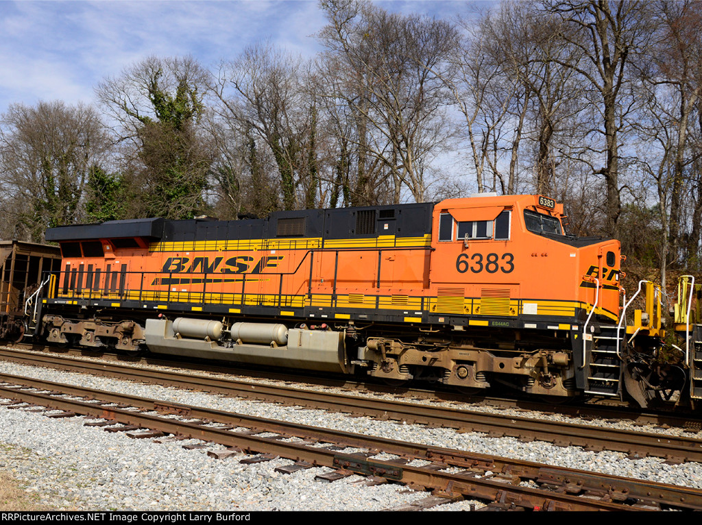 BNSF 6383